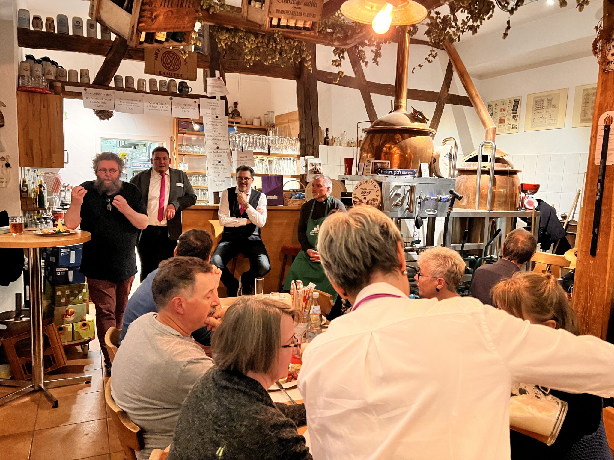 Weihnachtsaktion: Bier trifft Käse - City-Ring Gemeinschaft Kirchheimer ...